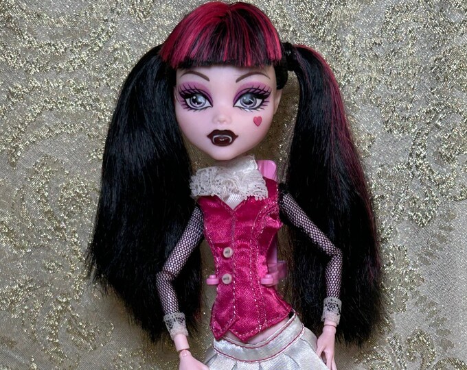 Monster High Doll Draculaura First Wave, Authentic Mattel Collectible ...