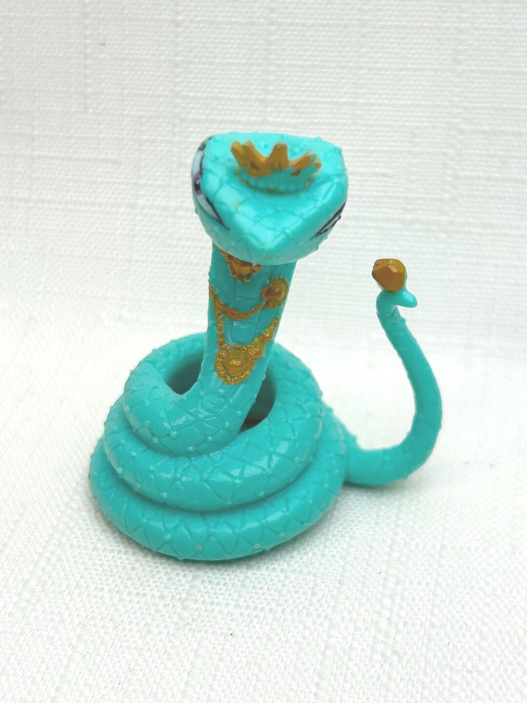 Monster High Doll Cleo De Nile Pet Snake Hissette, Cleo De Nile Monster ...