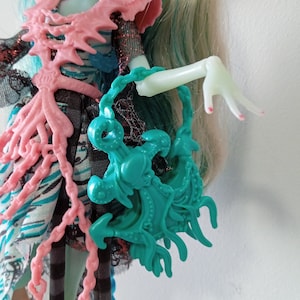 Monster High Doll Haunted Student Spirits Vandala Doubloons, Original ...