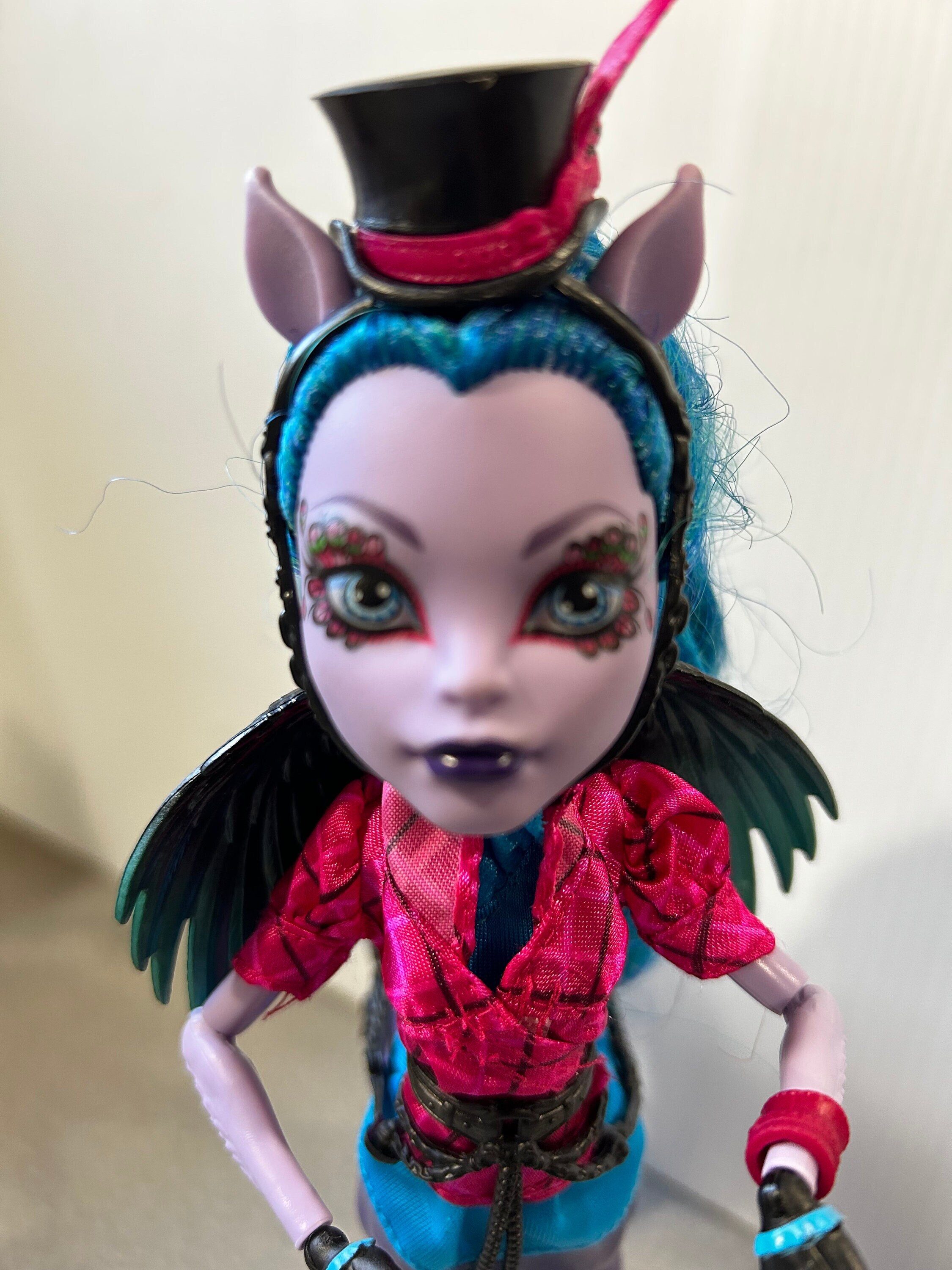Freaky Fusion Monster High Avea Trotter