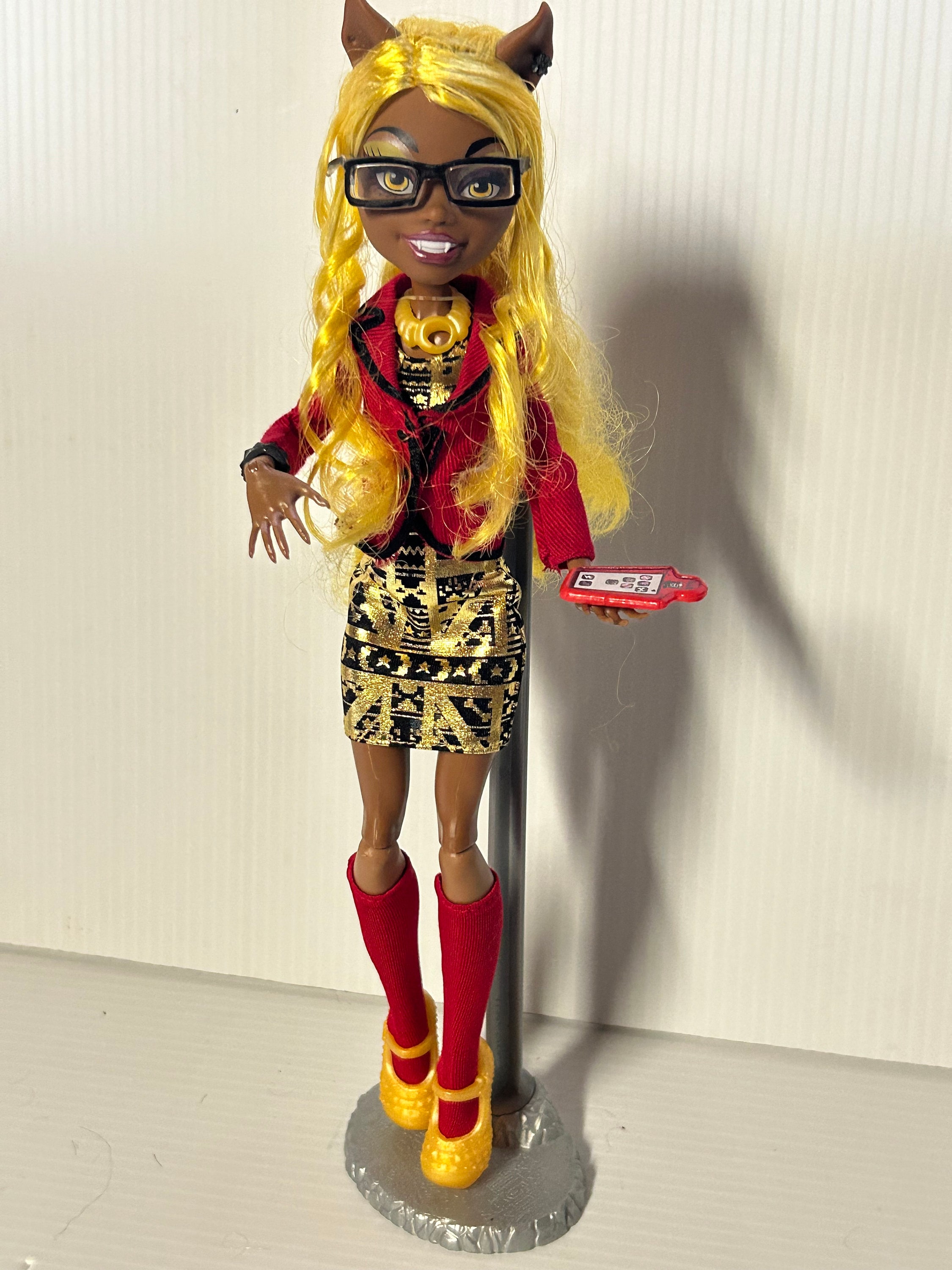 Monster High Frights Camera Action Clawdia Wolf