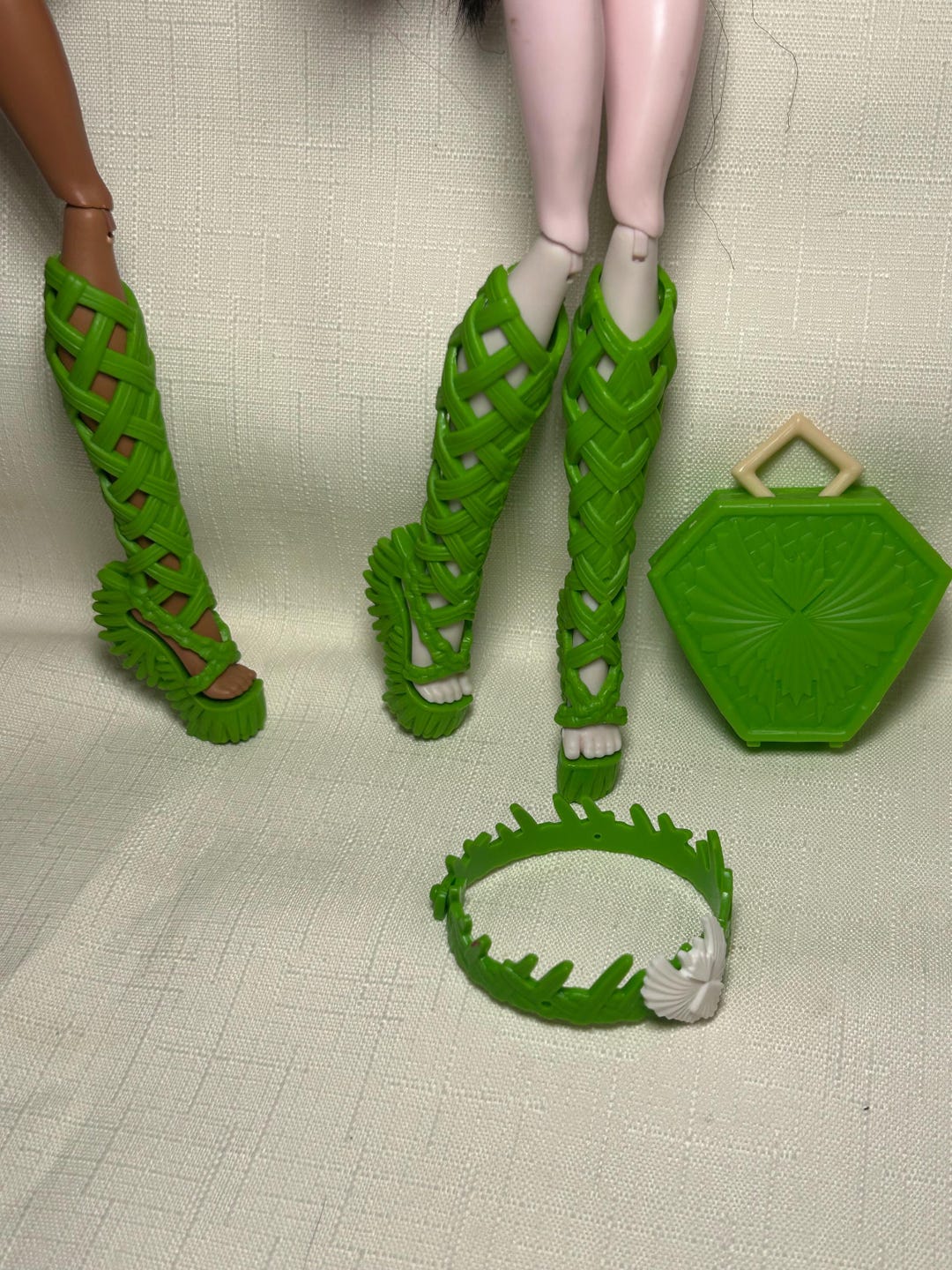 Batsy Claro Brand Boo Students - Boots, Purse - Original Mattel Monster ...