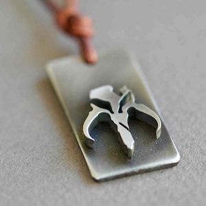 Mandalorian Mythosaur Skull Necklace, Star Wars Fan Art Stainless Steel ...