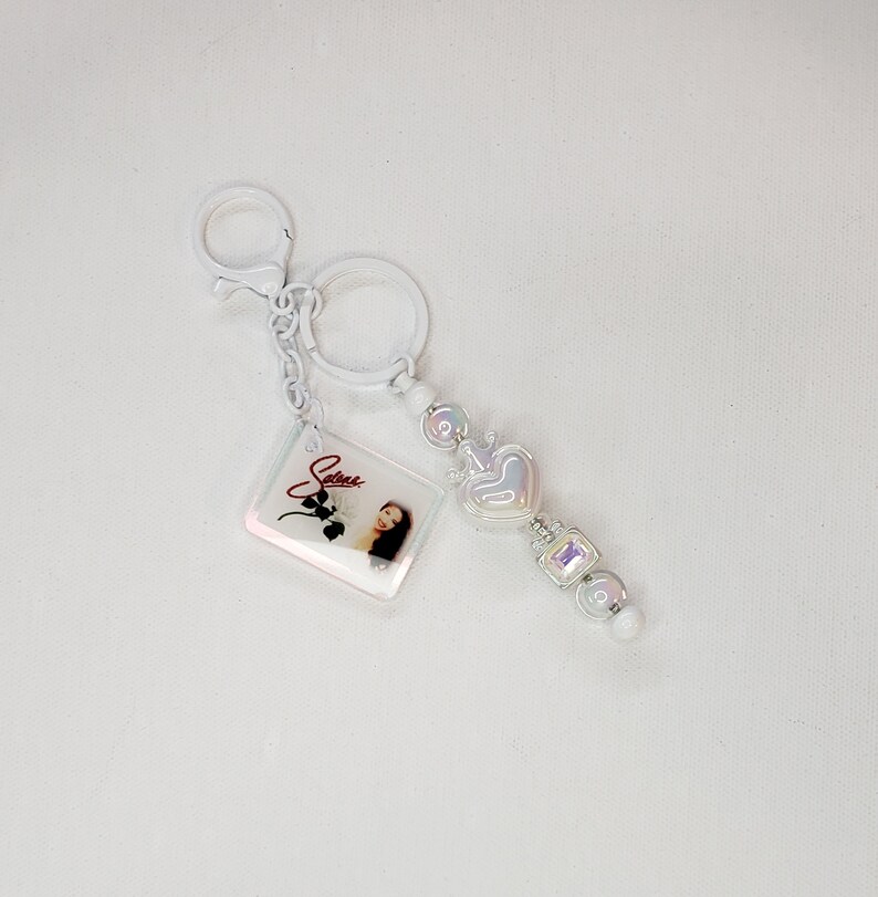 Selena Keychain, Selena Quintanilla Keychain - Etsy