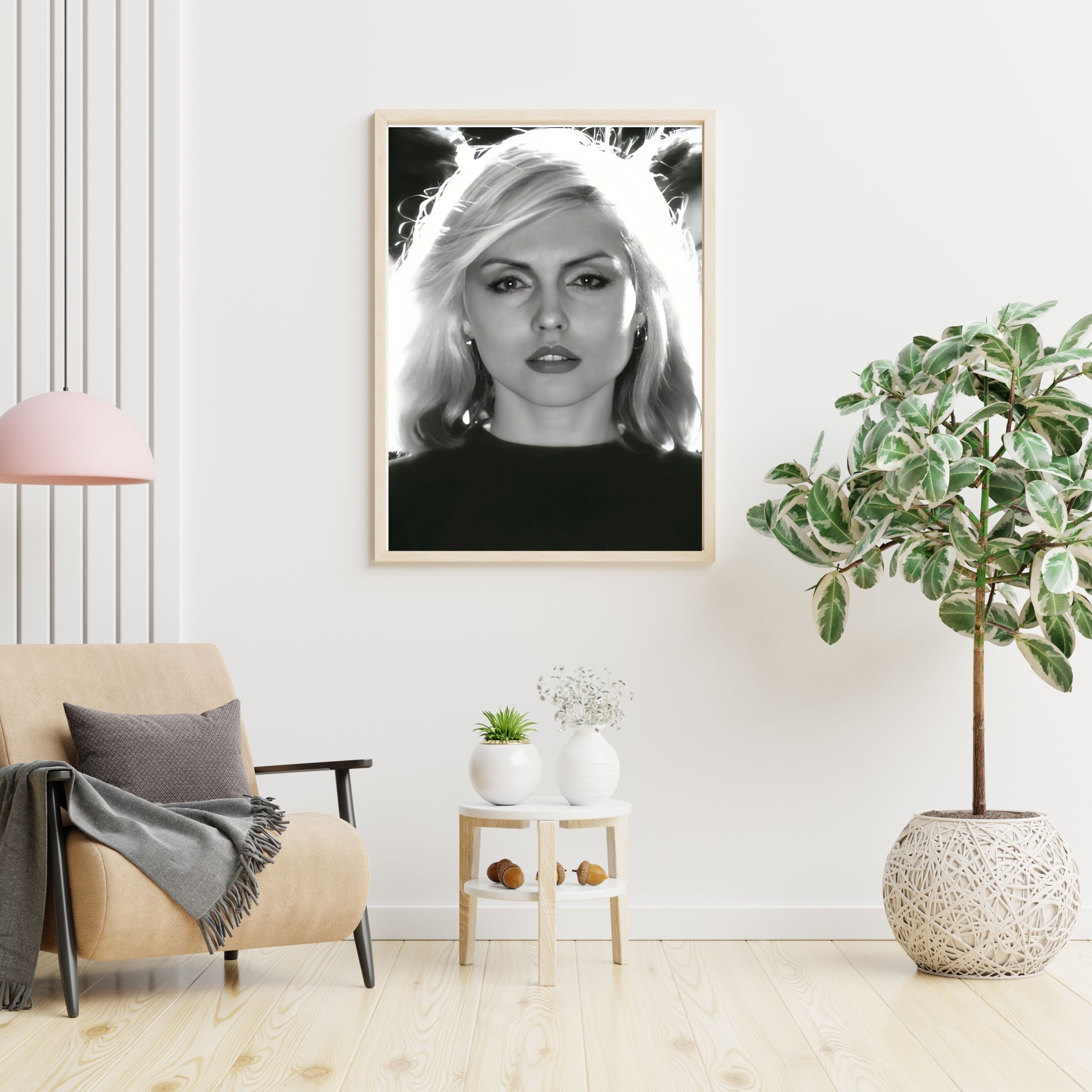 Debbie Harry | Beautiful Black and White Vintage Photo of Singer ...