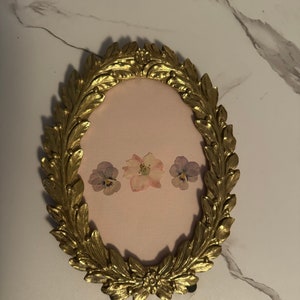 Gold Antique Old World Style Ornate Vintage Frame Pressed Flower Fine ...
