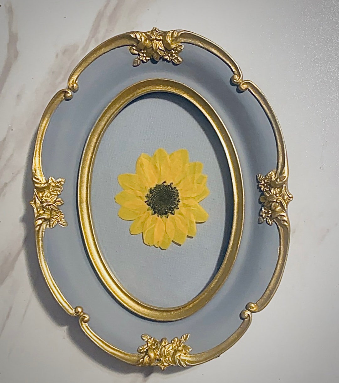 Gold Antique Style Ornate Vintage Frames Pressed Flower Art in Lilac ...
