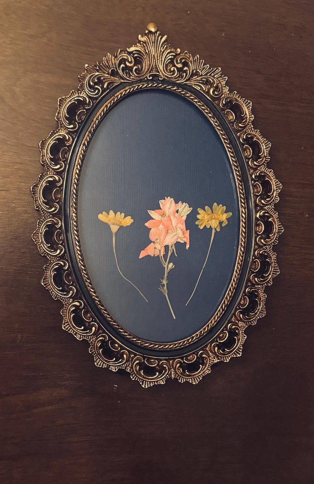 Antique Style Ornate Vintage Frames Pressed Flower Arrangement Art Old ...