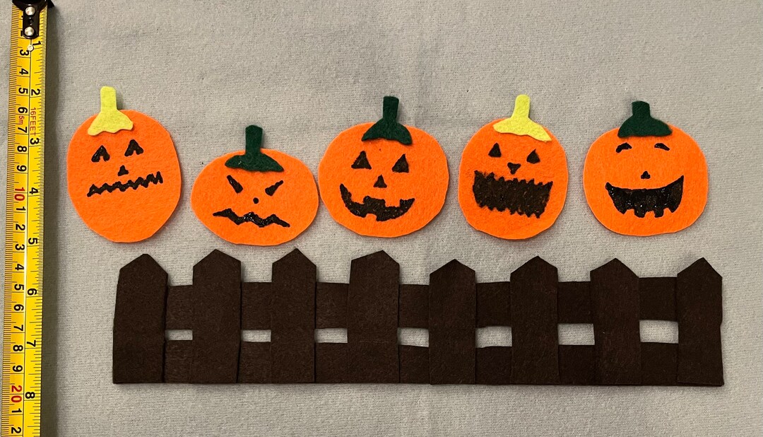 5 Little Pumpkins Sitting on the Fence Felt Story - Etsy