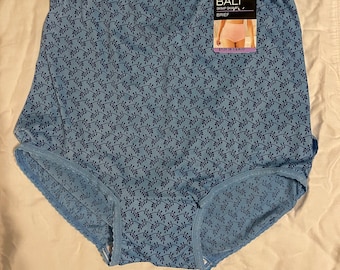 Vintage Women's Nylon Skimp Skamp Brief Panty - Large (7) - Vintage - Etsy