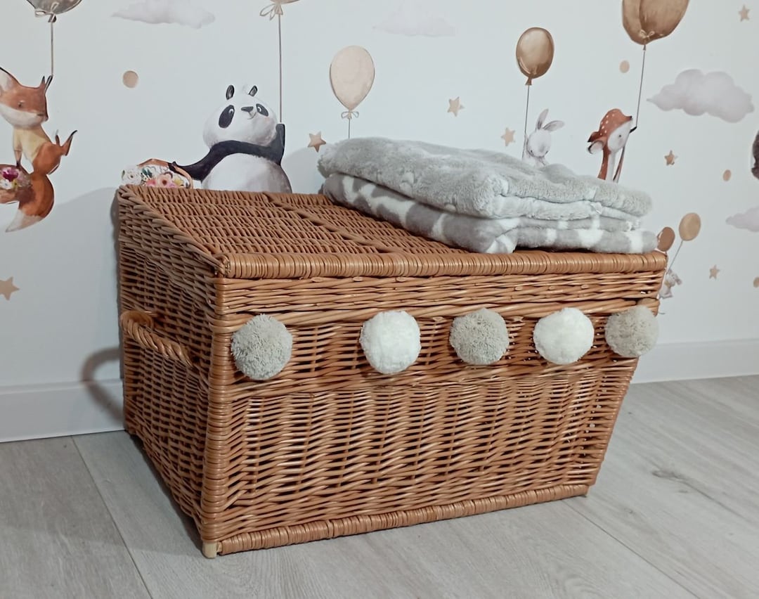 Toddler Bedroom Eko Decor, Wicker Chest in Natural Color With Soft ...