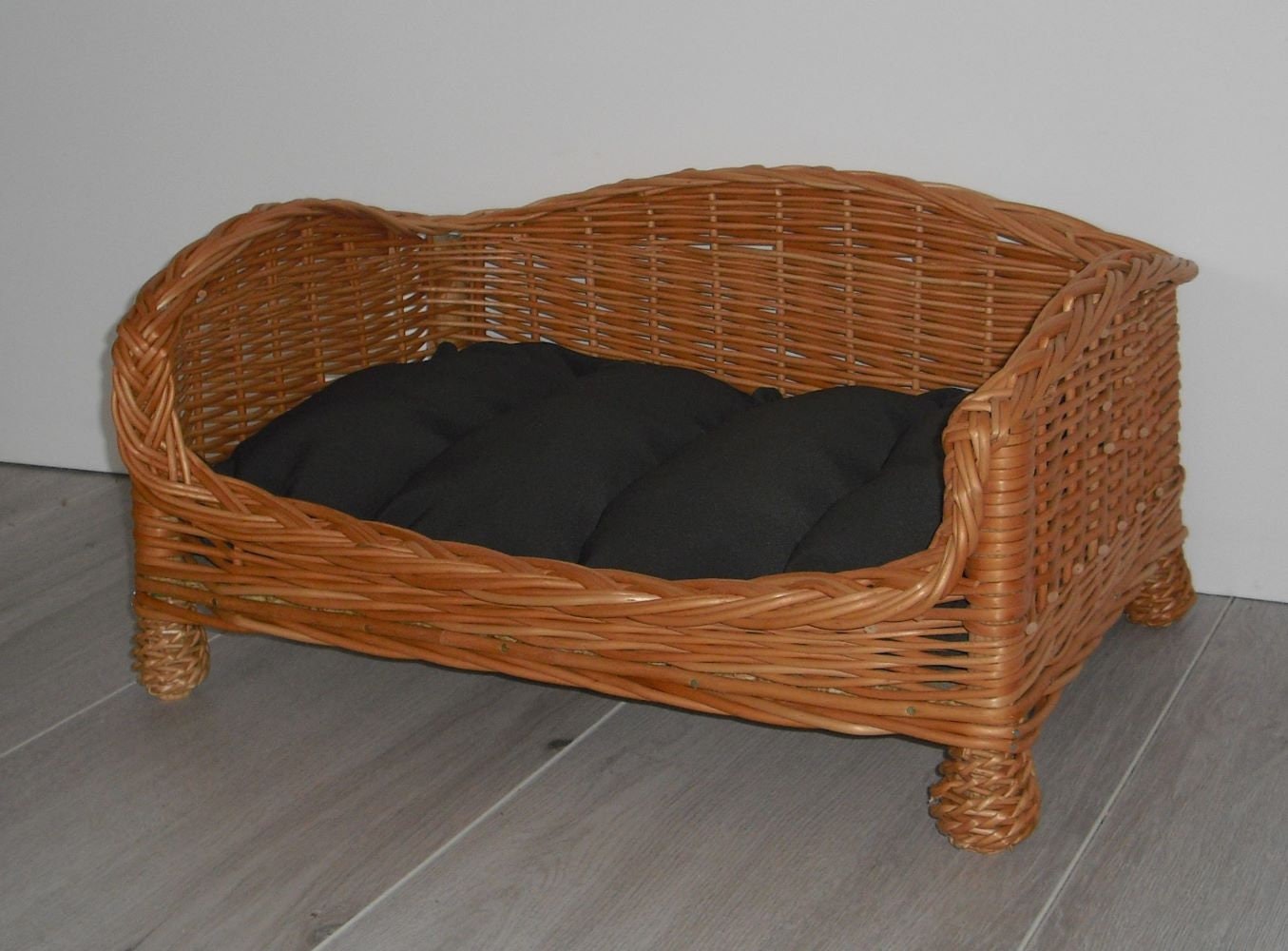 Wicker Pet Bed, Pet Couch, Pet Furniture, Gift for Dog, Handmade Cat ...