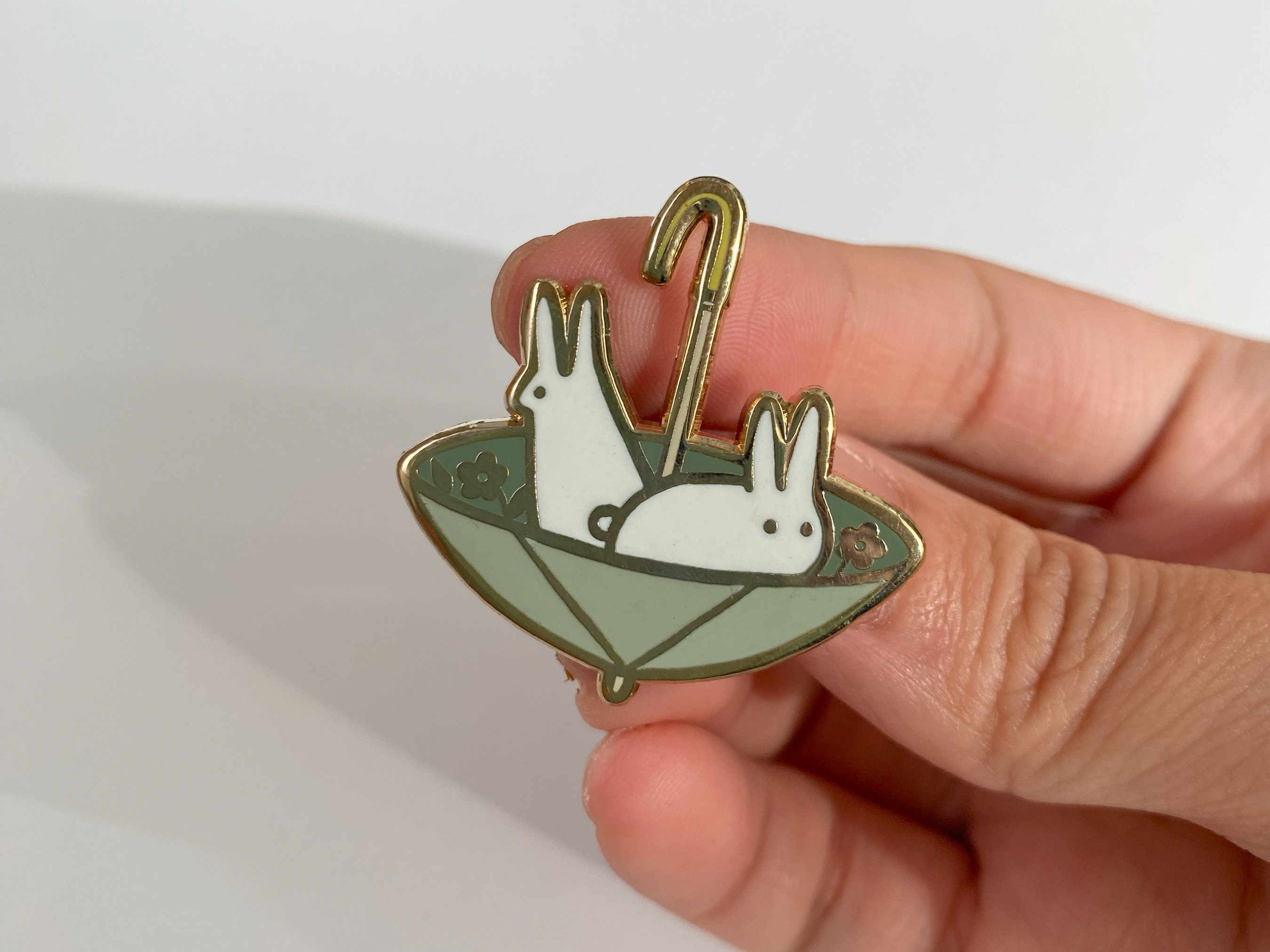 Buns in an Umbrella Enamel Pin - Etsy