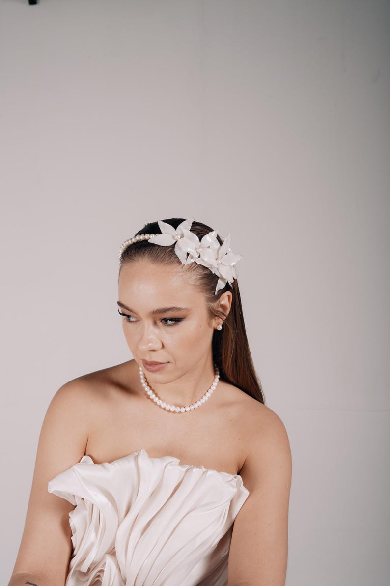 Tiara nupcial de perlas: tocado de boda con diamantes de imitación ...