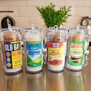 Mini Spice Keychain, Portable Seasoning Jars, Travel Gift - Etsy