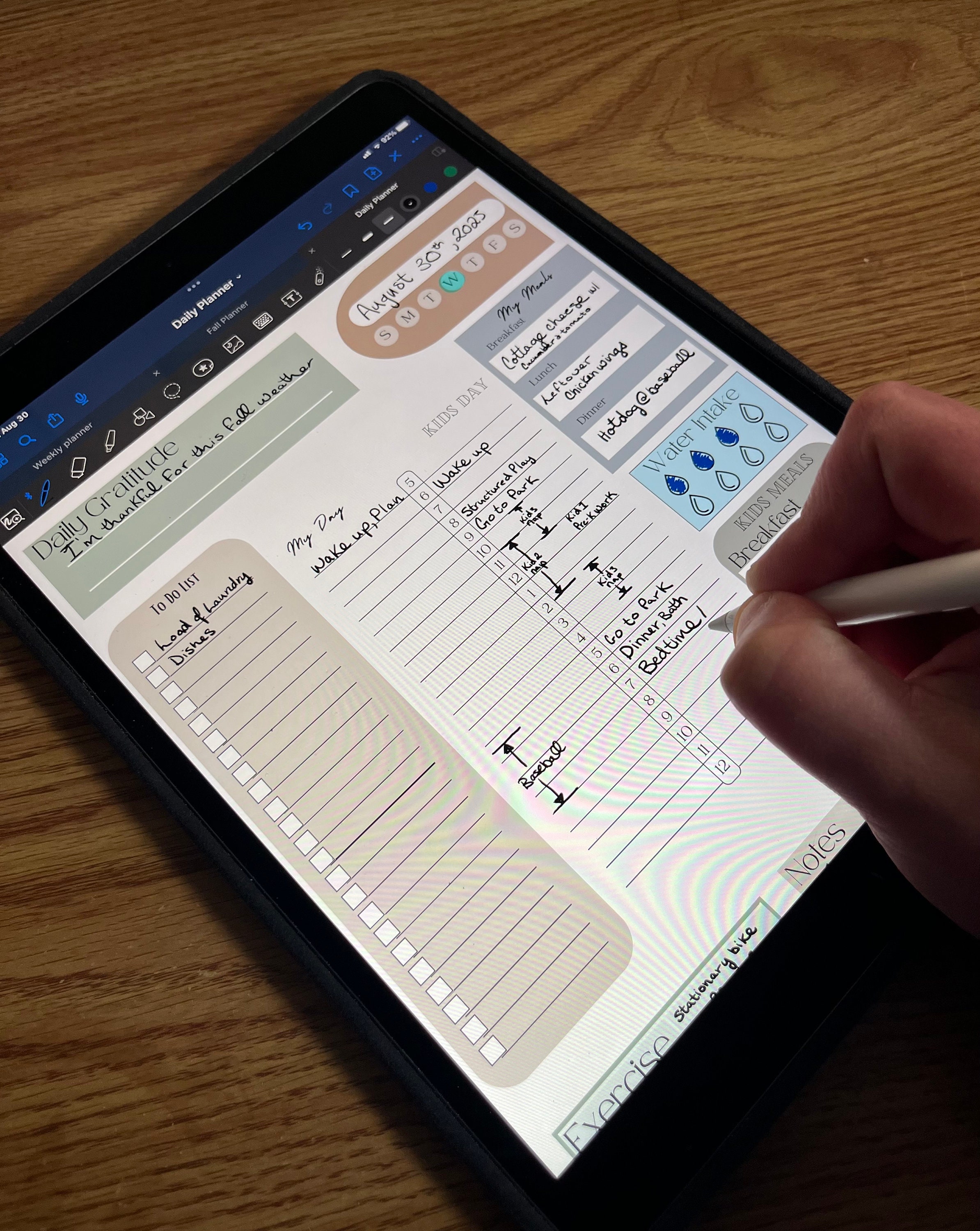 Undated Daily Digital Planner for Moms or Parents, Goodnotes, PDF File ...