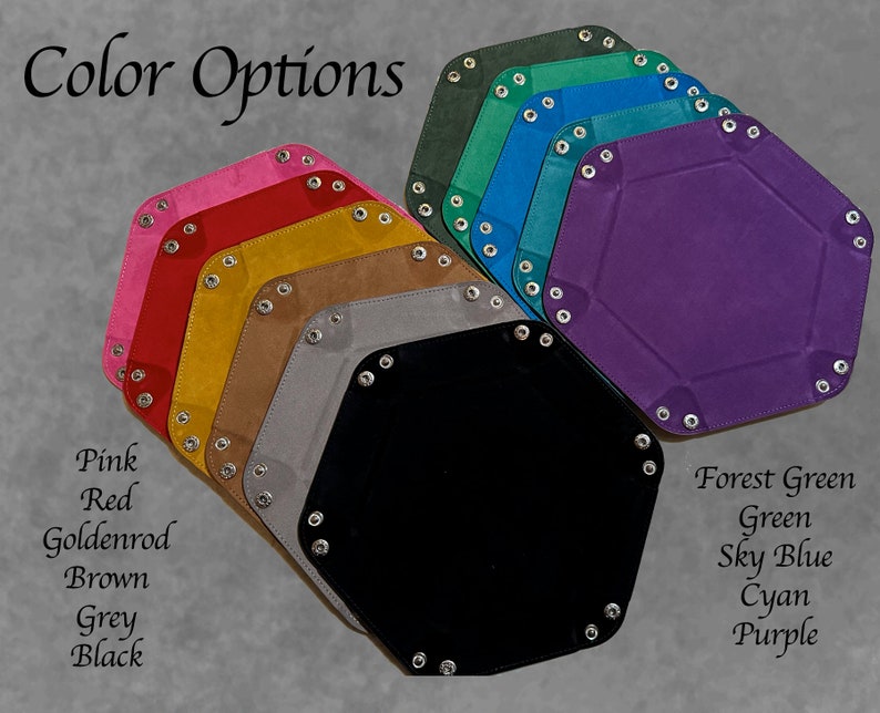 Wolf Howling at a D20 Collapsable Dice Tray for Tabletop RPG - Etsy