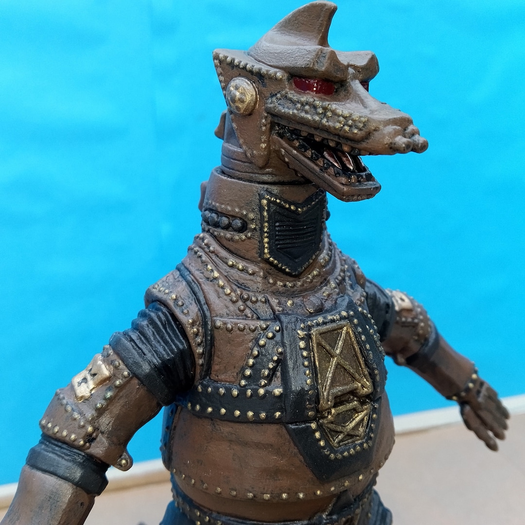 Steampunk Mechagodzilla 6 Bandai Vinyl Figure Repaint custom Dirty ...