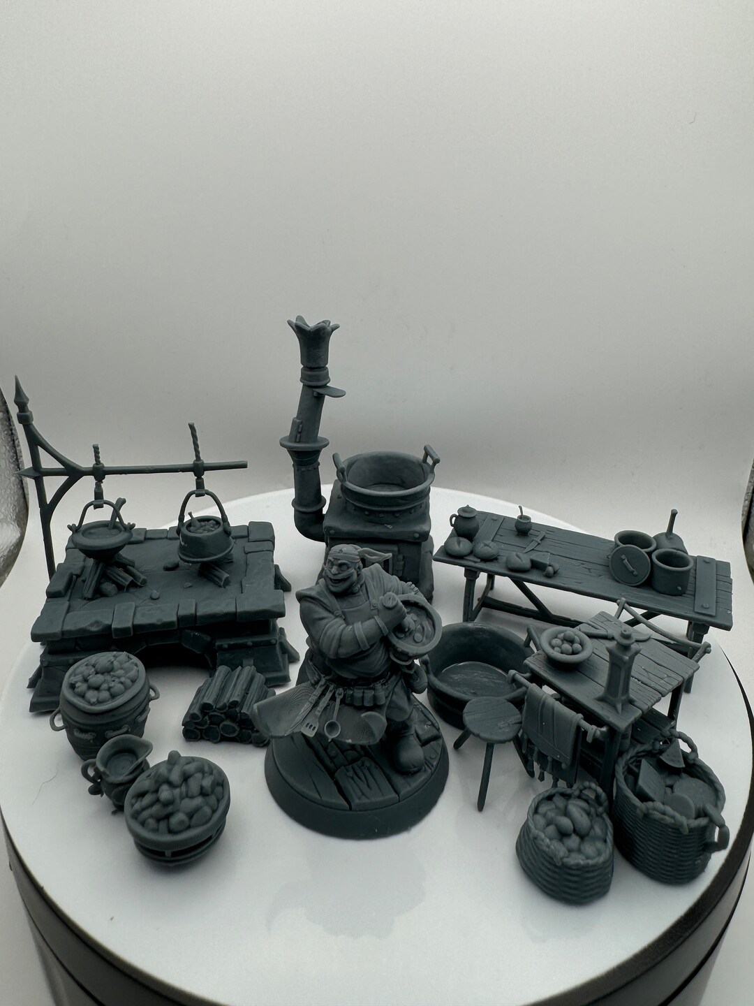 RPG Figurine - 32 Mm - NPC Cook - D&d, Pathfinder and Role-playing ...