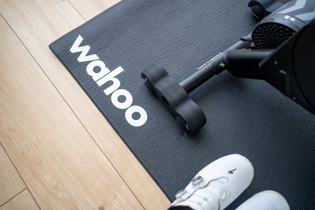 Wahoo KICKR Core V1 Low Profile Rocker Feet for Virtual Cycling, Zwift ...