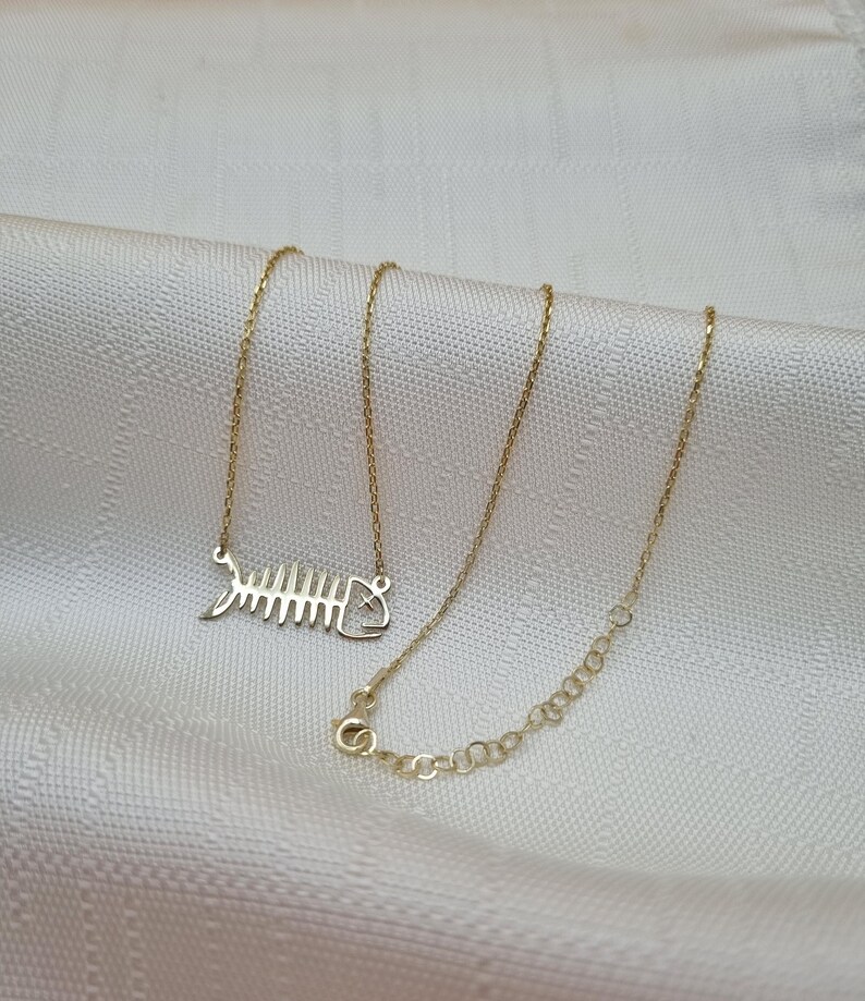 925k Silver Fishbone Necklace: Minimalist Skeleton Pendant - Etsy
