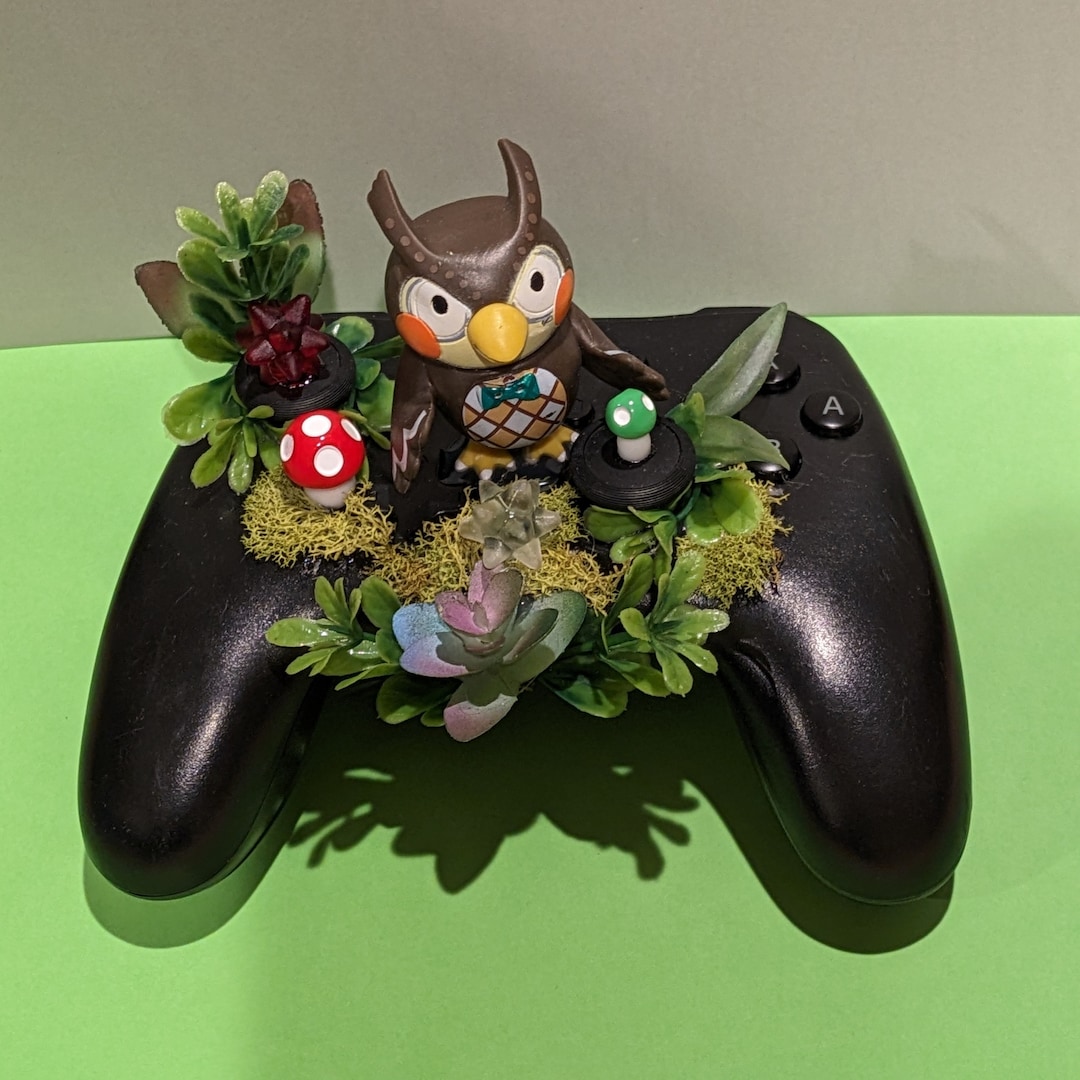 Blathers Terrarium - Etsy