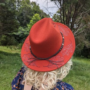 Oak Tree Hat, Burnt Fedora Hat, Oak Leaf Accessory, Rust Hat, Autumn ...