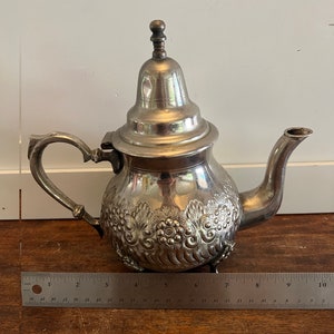 Vintage Moroccan Teapot Handmade Silver Plated Alpaca Engraved Moroccan ...