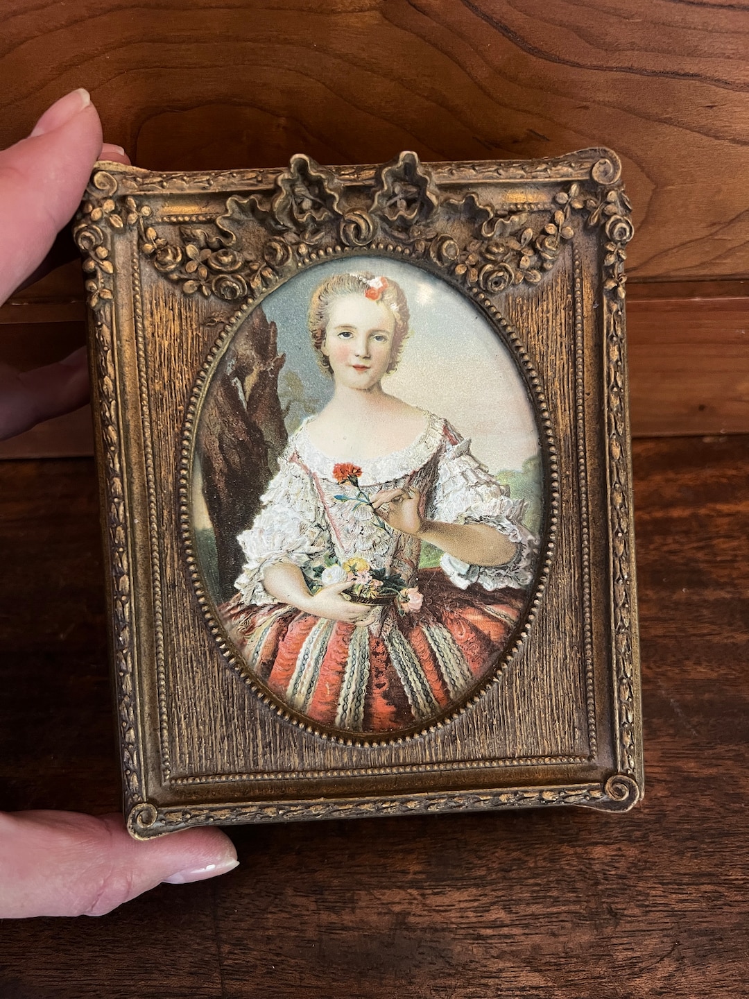 Beautiful Victorian Lady Jewelry Box - Etsy