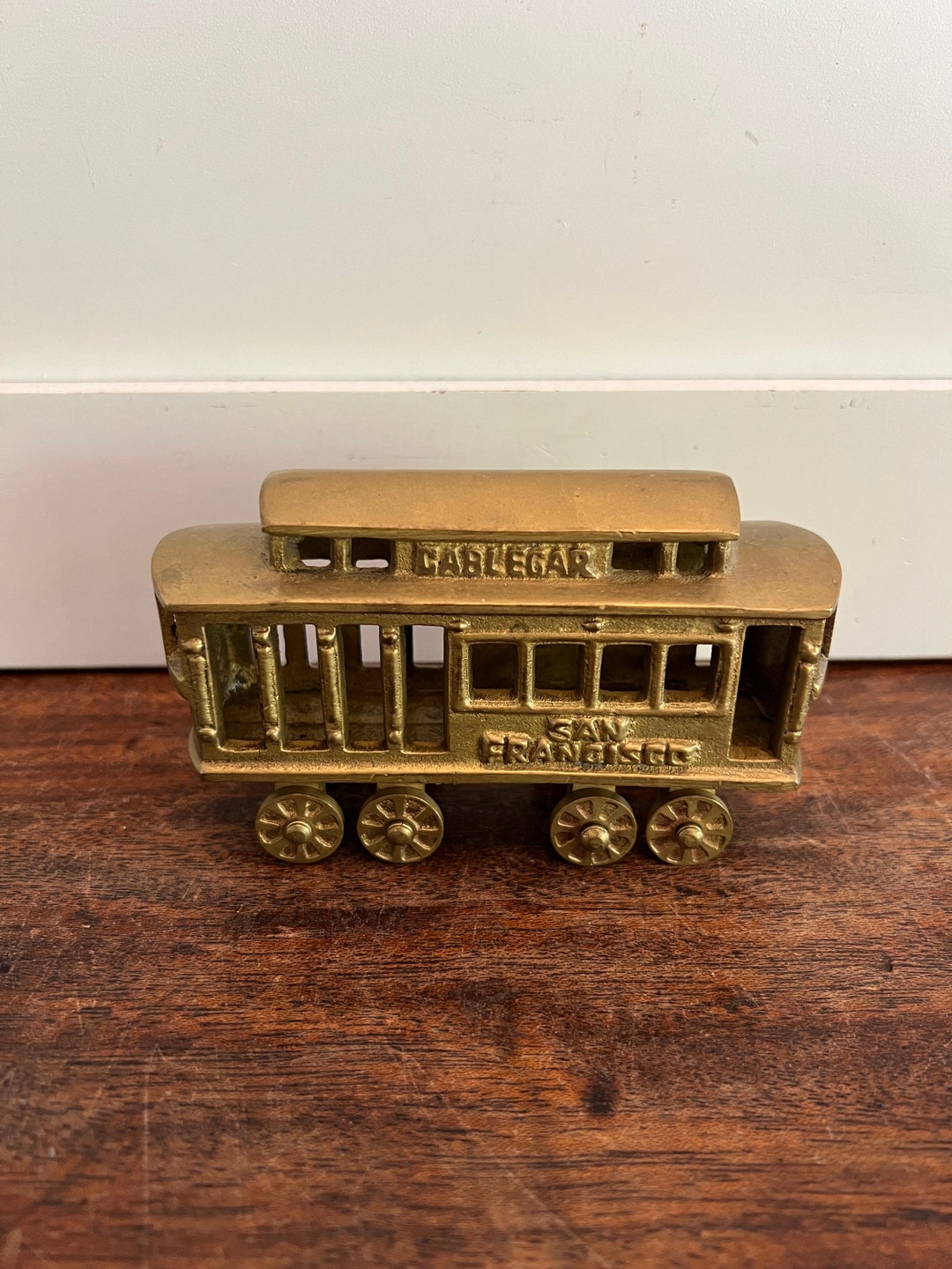 San Francisco Cable Car / Cable Train Miniature / Figurine Decor ...