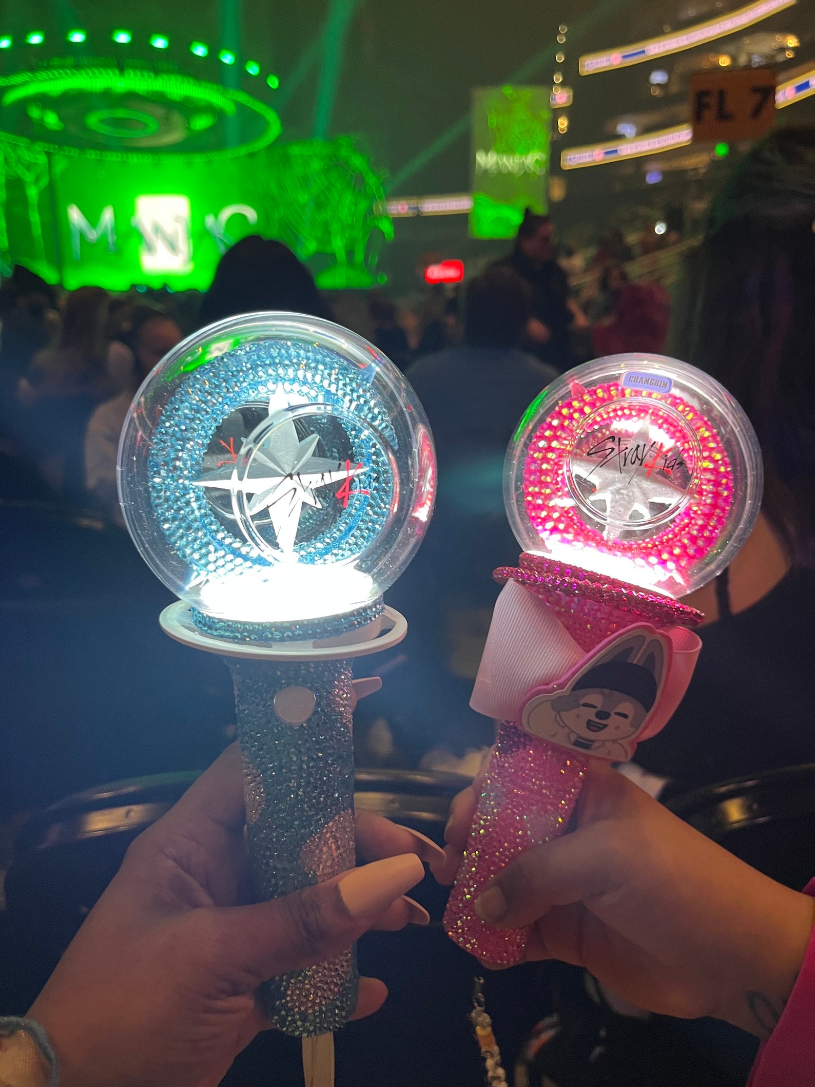 Custom Bedazzled KPOP Lightsticks - Etsy