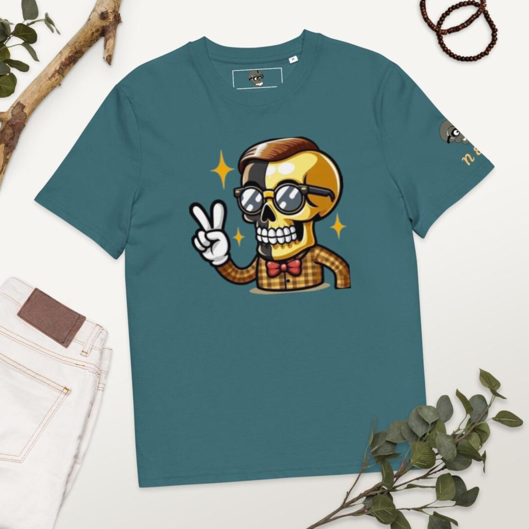 Golden Nerd Skull T-shirt - Etsy
