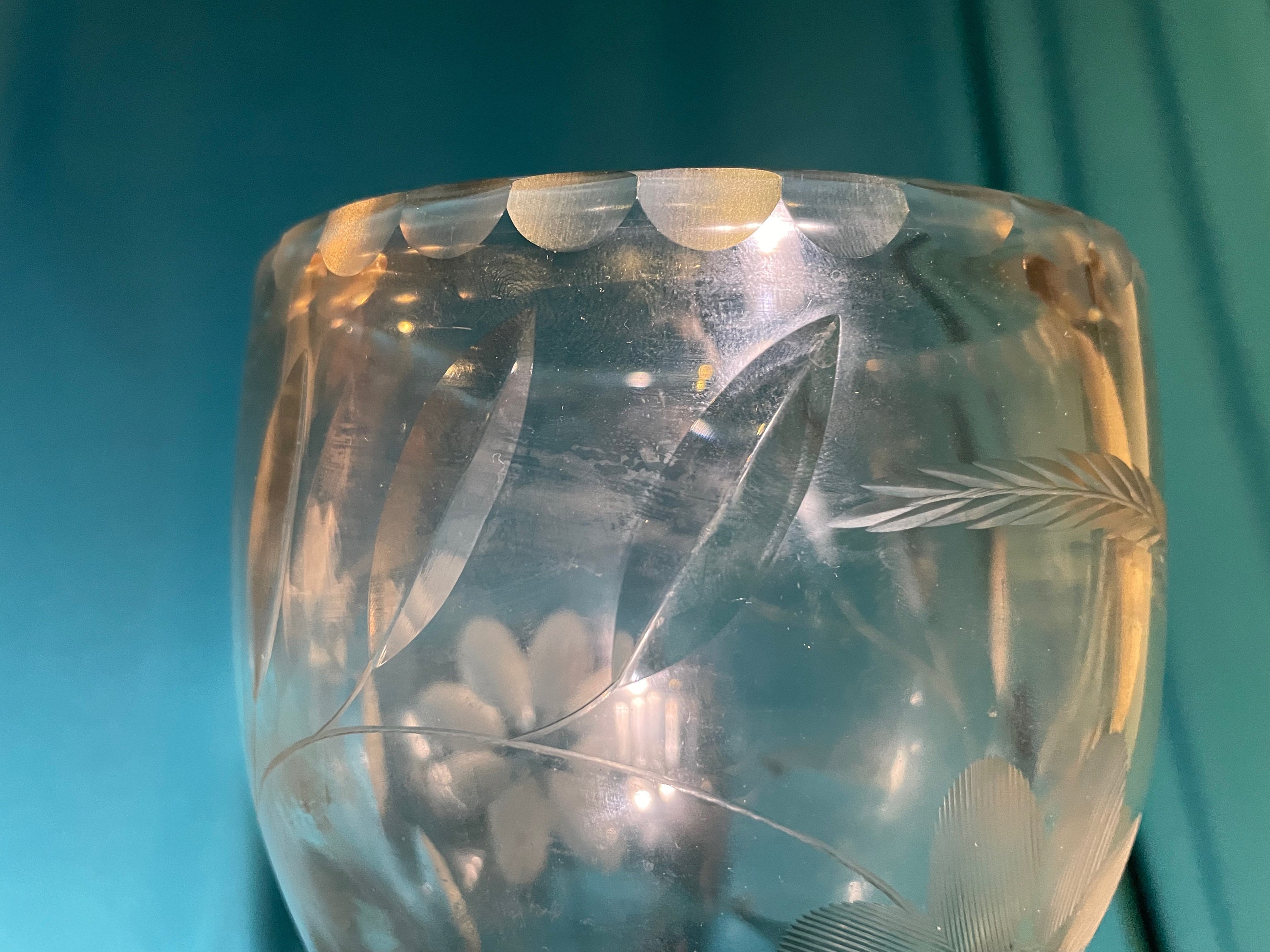 Large Etched Flowers Heavy Vase Crystal - Etsy