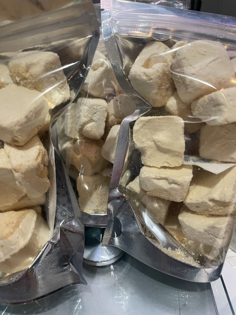 Cheesecake Sampler Pack Light and Fluffy Freeze Dried Cheesecake Bites ...