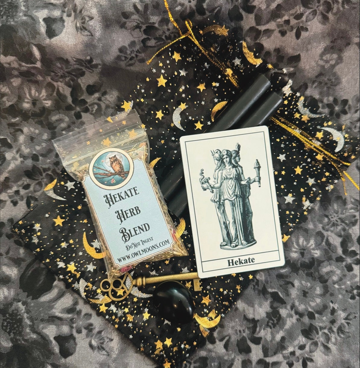 Hekate, Hekate Altar, Hekate Altar Kit, Hekate Herbs Hekate Offering ...
