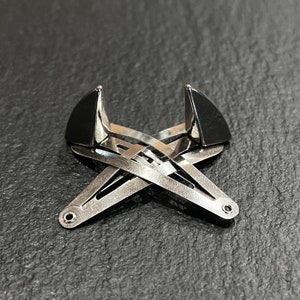 Shark Fin | Dragon Claw Horn Hairclips - Etsy
