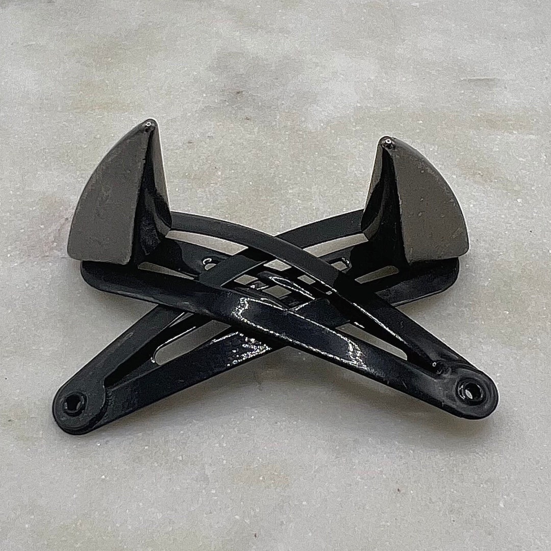 Shark Fin | Dragon Claw Horn Hairclips - Etsy