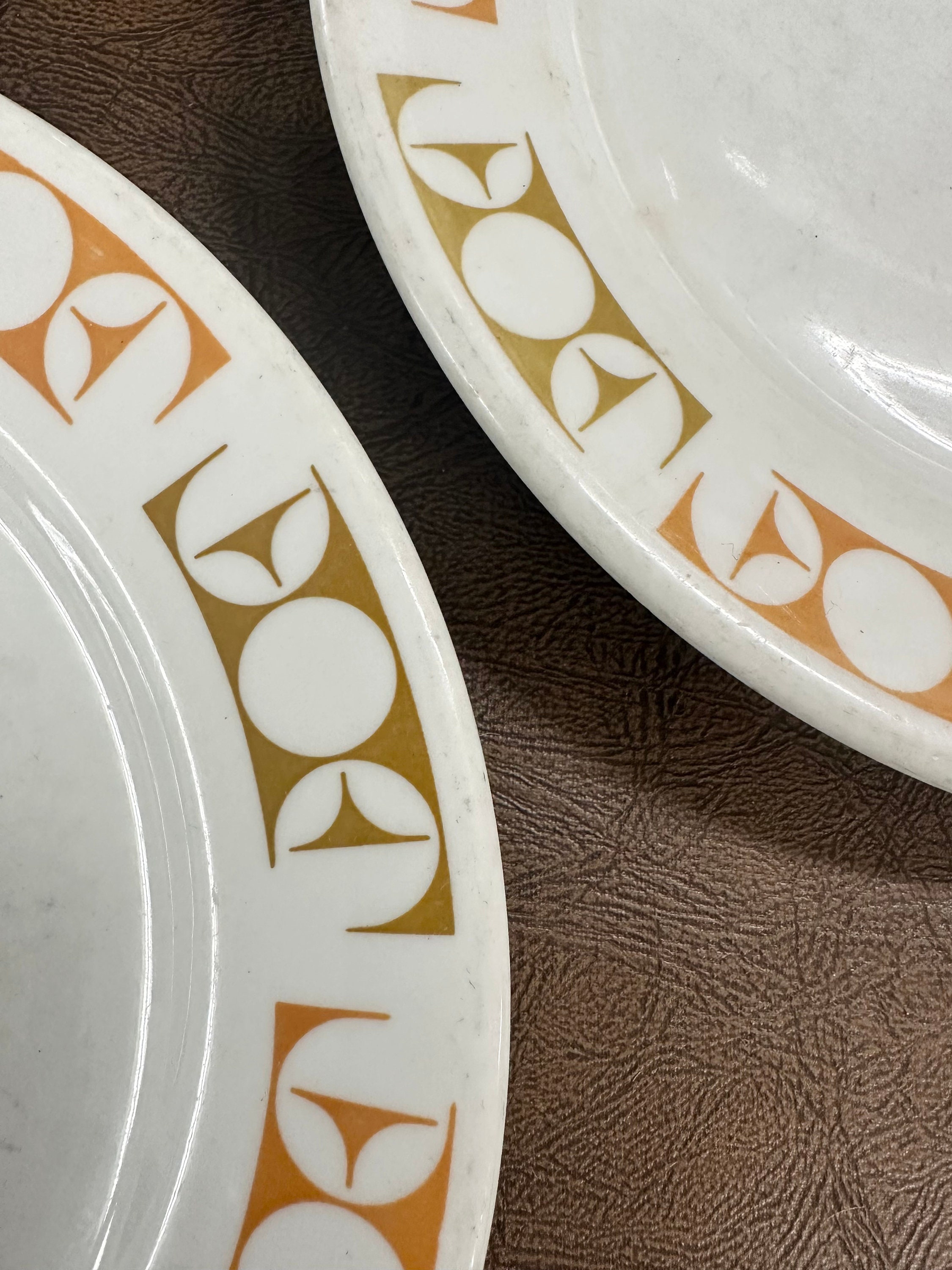 8 Vintage Shenango Lunch Plates, 70s Dining, Retro Dinnerware, - Etsy