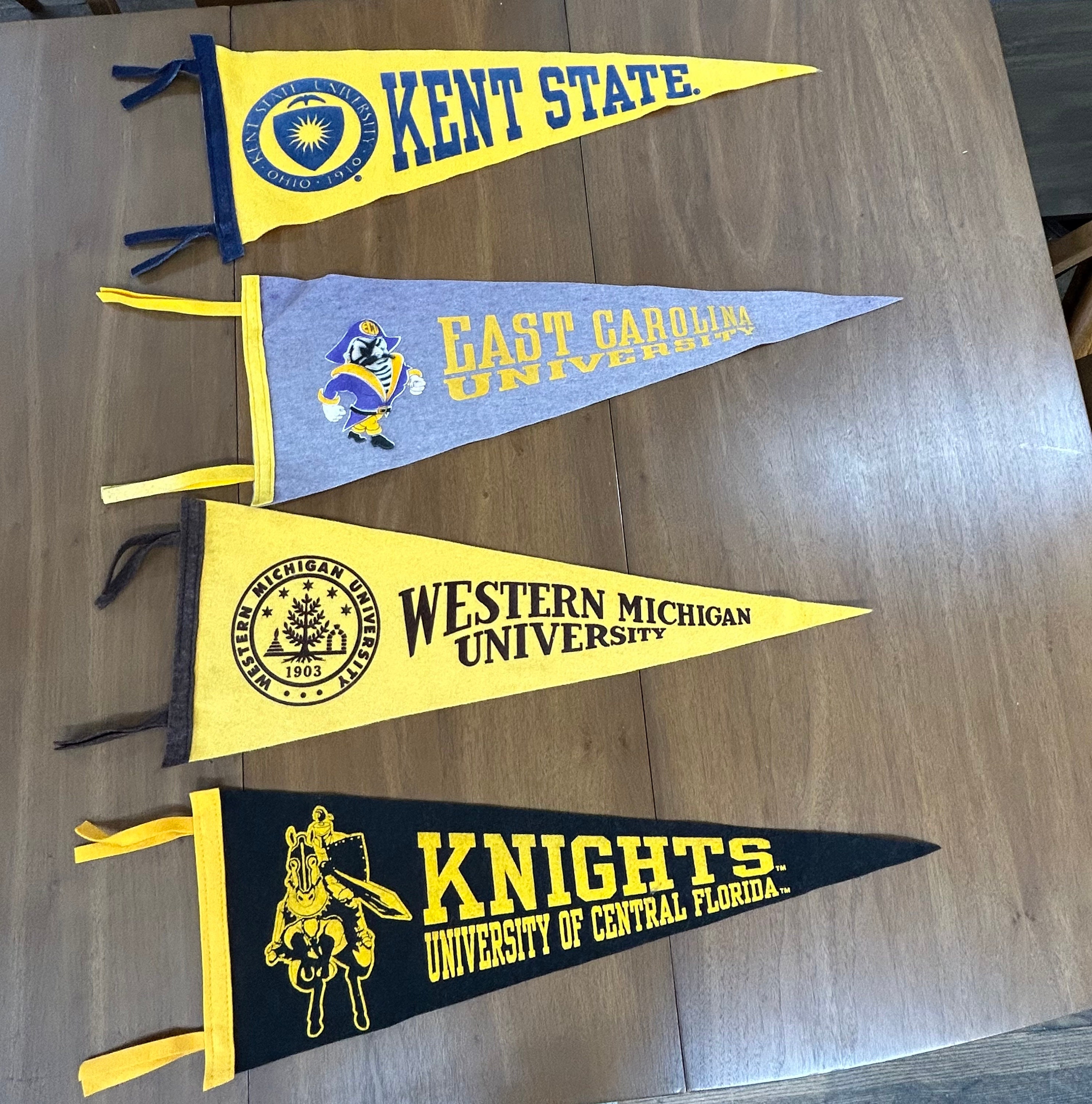 Vintage 20” University Pennants - Your Choice! - Multiple Vintage Felt ...