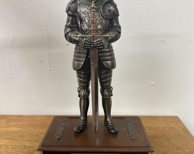 Vintage Knight Figurine Radio, Stellar Brand, Knight With Armor, AM ...