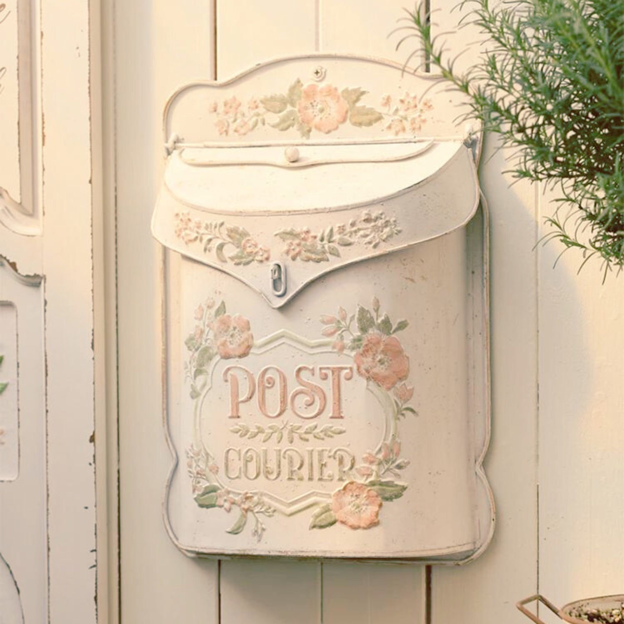 Floral Antique Mailbox Farmhouse Mailbox, Farmhouse Porch, Garden Decor ...