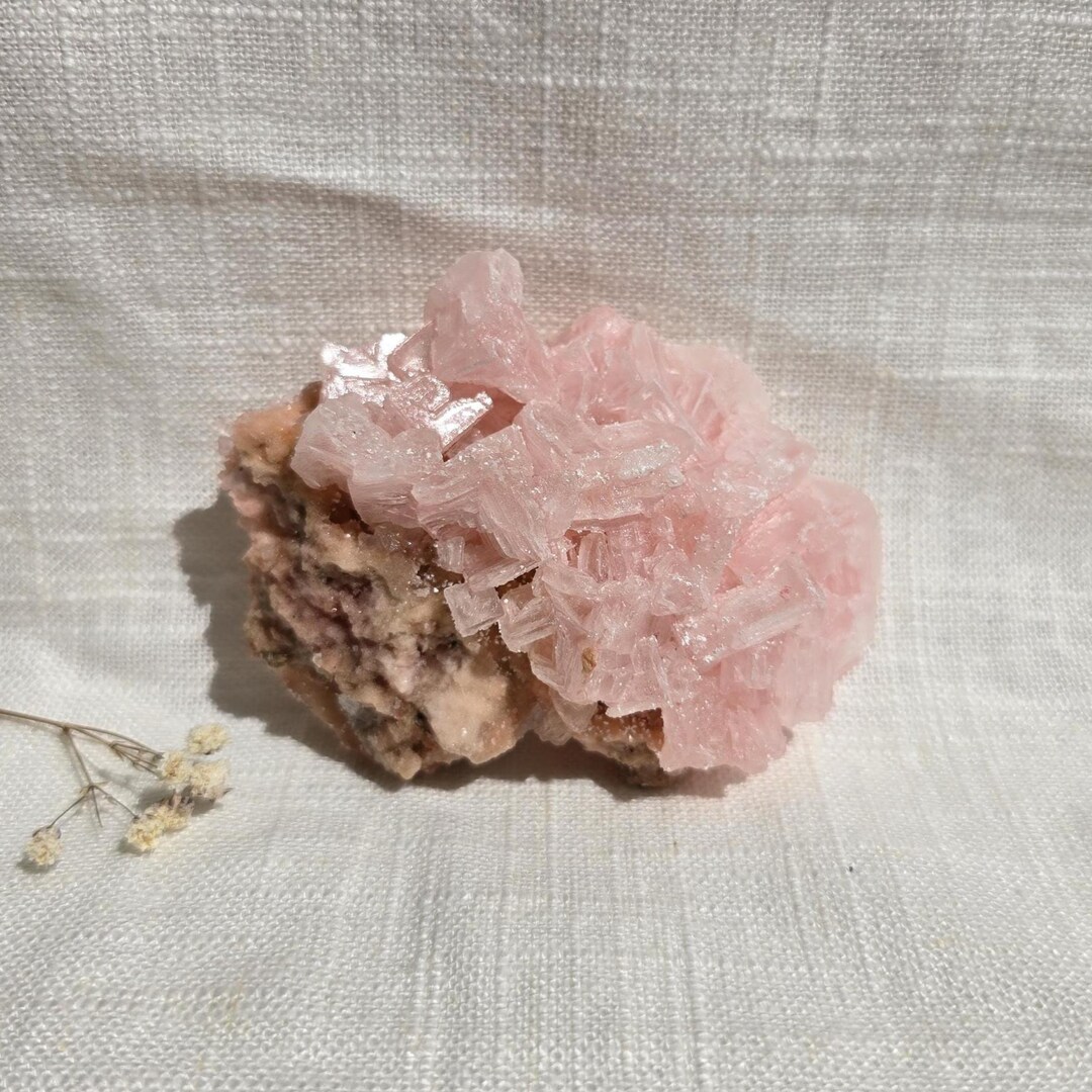 Pink Halite on Trona Specimen From Searles Lake - San Bernardino ...