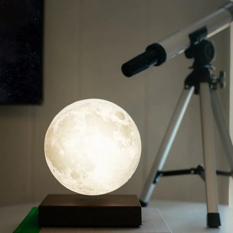 Gravity-defying Moon Levitation Lamp: Magnetic Floating Night Light ...
