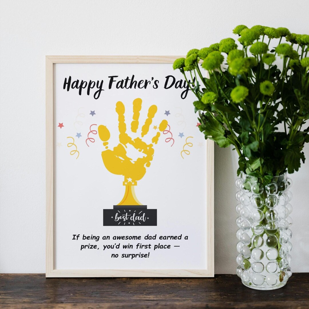 Trophy Handprint Gift for Dad, Father's Day Handprint Craft, Best Daddy ...