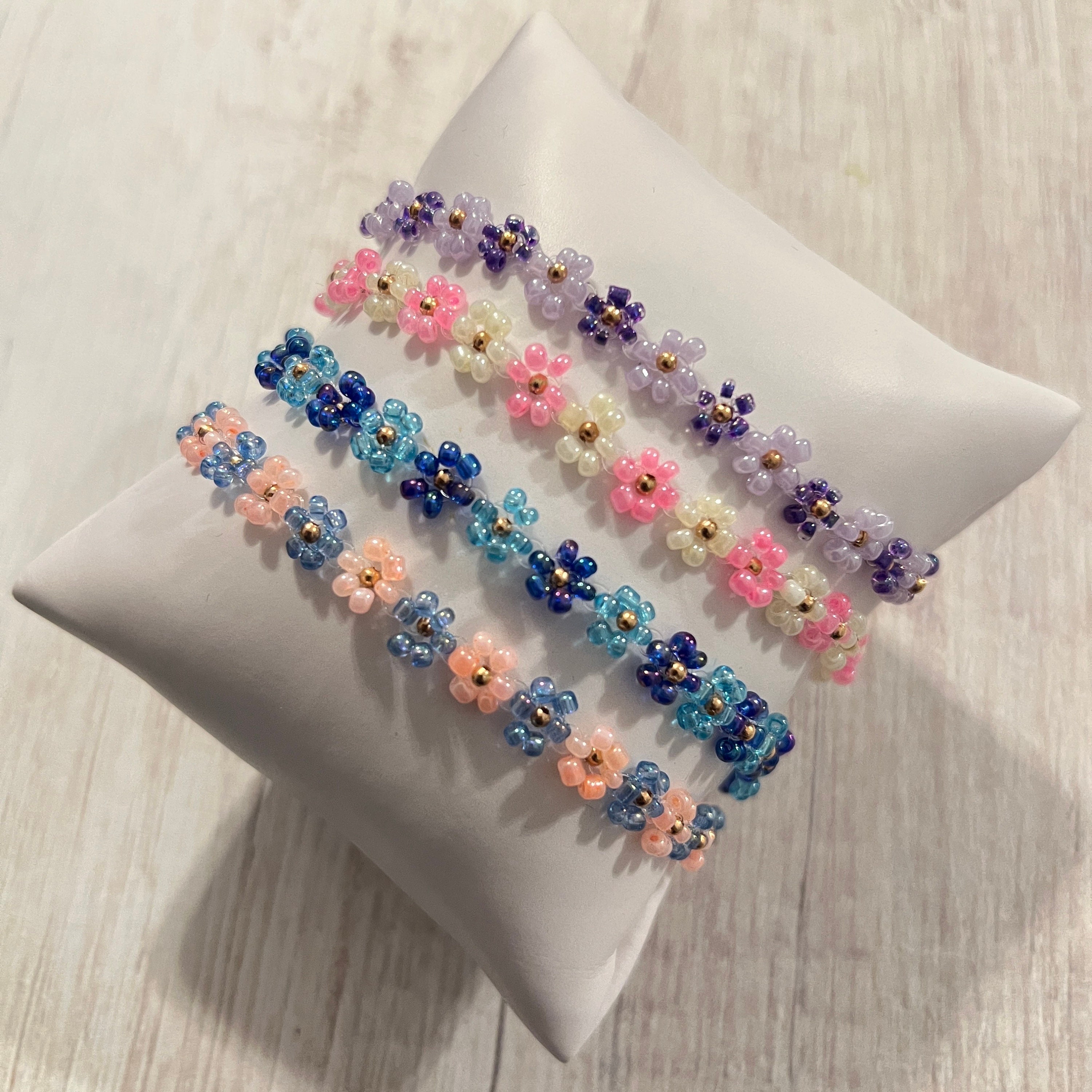 Two-tone Flower Bead Bracelets W/ Gold Center - Etsy