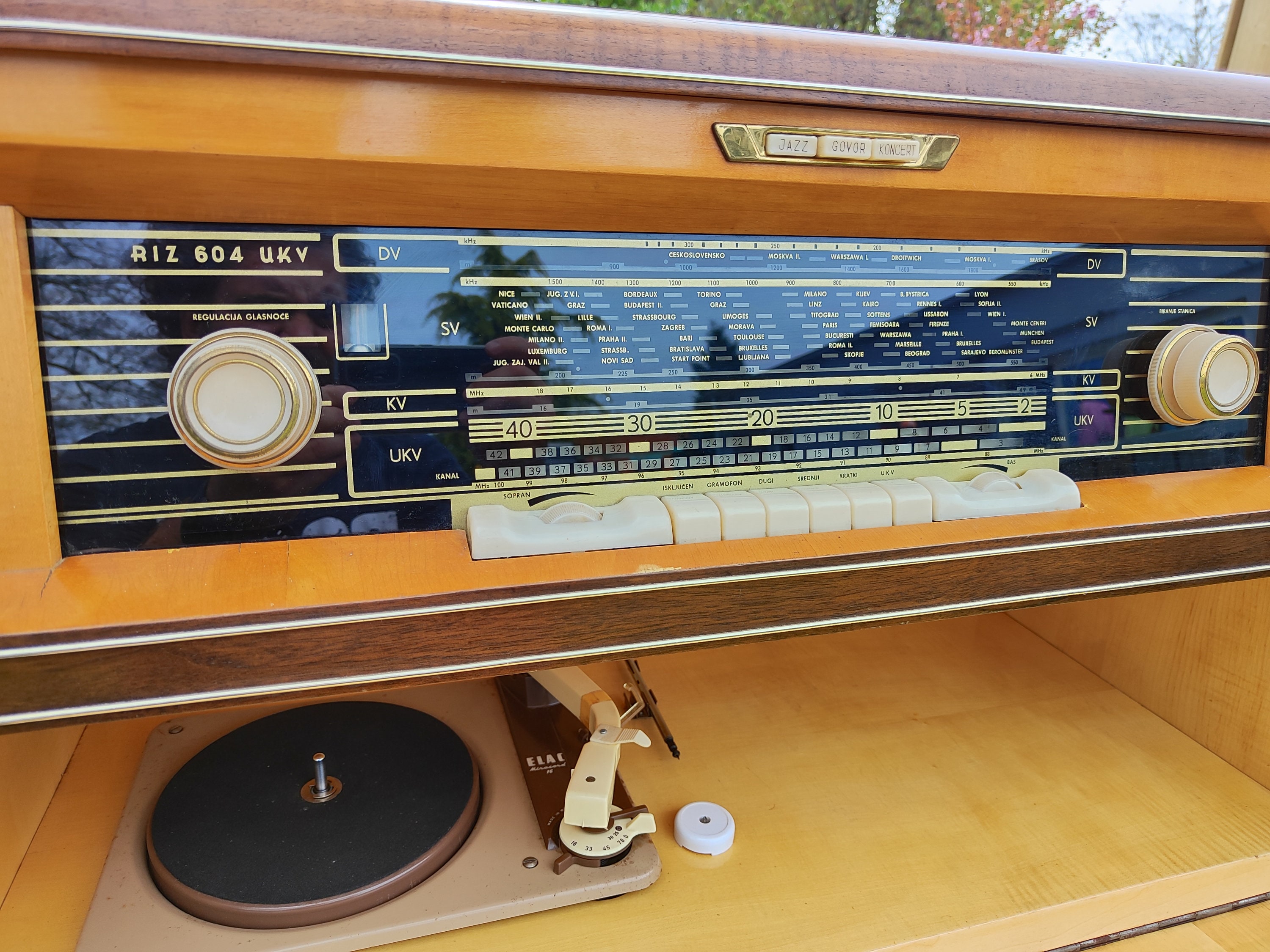 Vintage Riz Radio and Record Player Cabinet / Vintage HI FI / Stereo ...