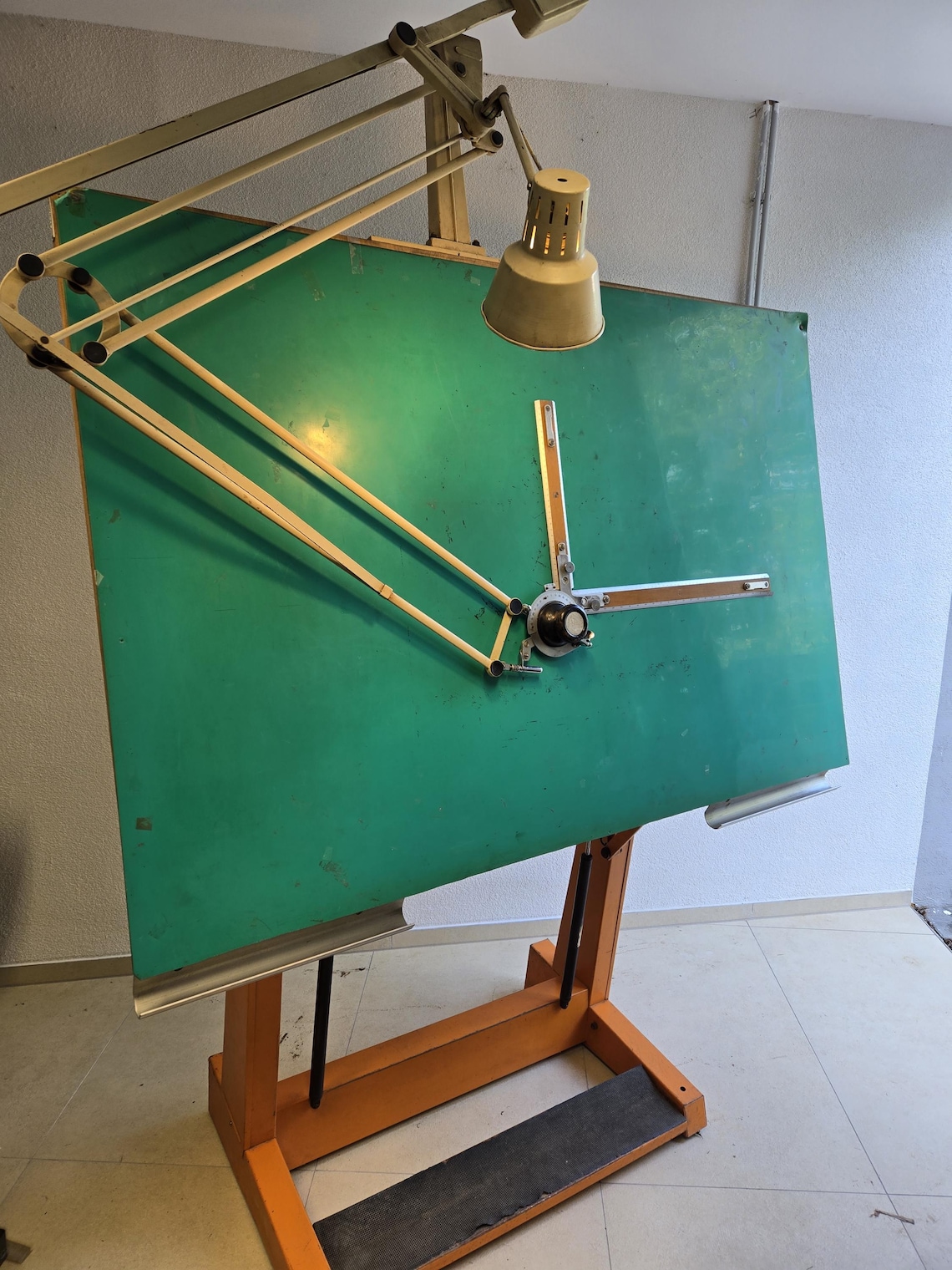 Mid Century Architectural Drawing Table / Drawing Board - Etsy