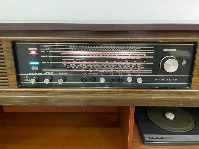 Vintage Grundig Radio and Record Player Cabinet / Vintage HI FI ...