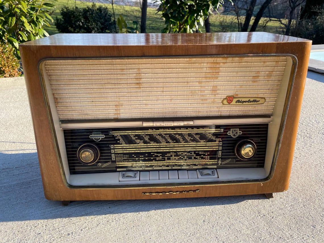 Nordmende Rigoletto / Vintage Radio / Old Radio / Radio / Lamp Radio ...