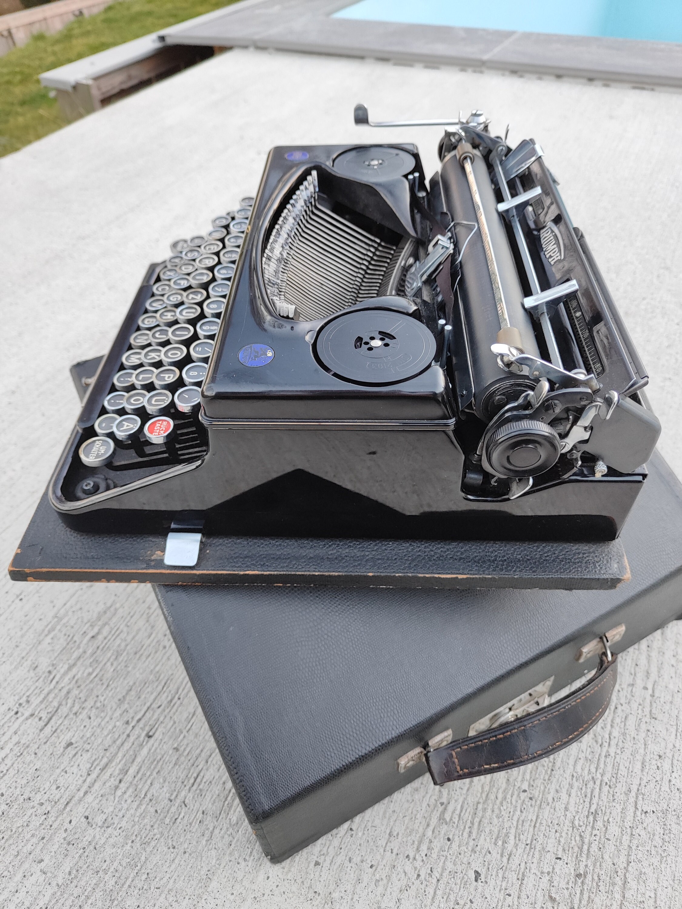 TRIUMPH Norm 6 / Typewriter - Etsy